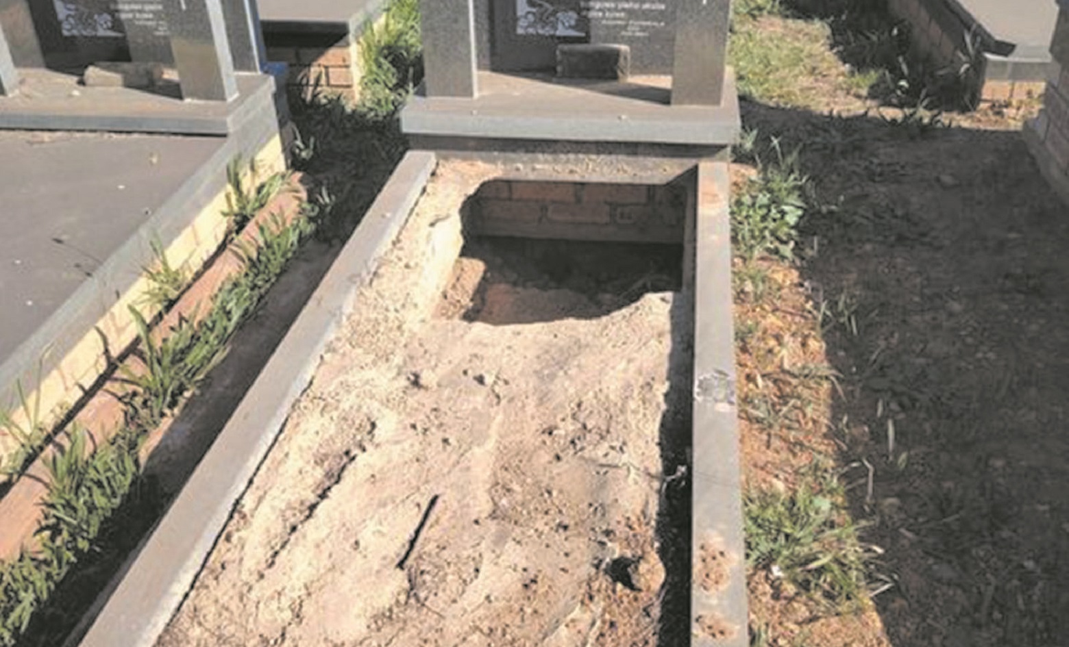 Criminals target tombstone slabs placed on graves | The Witness