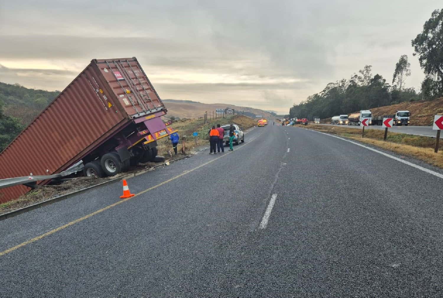 Update: N3 reopens after truck crash near Nottingham Road | The Witness