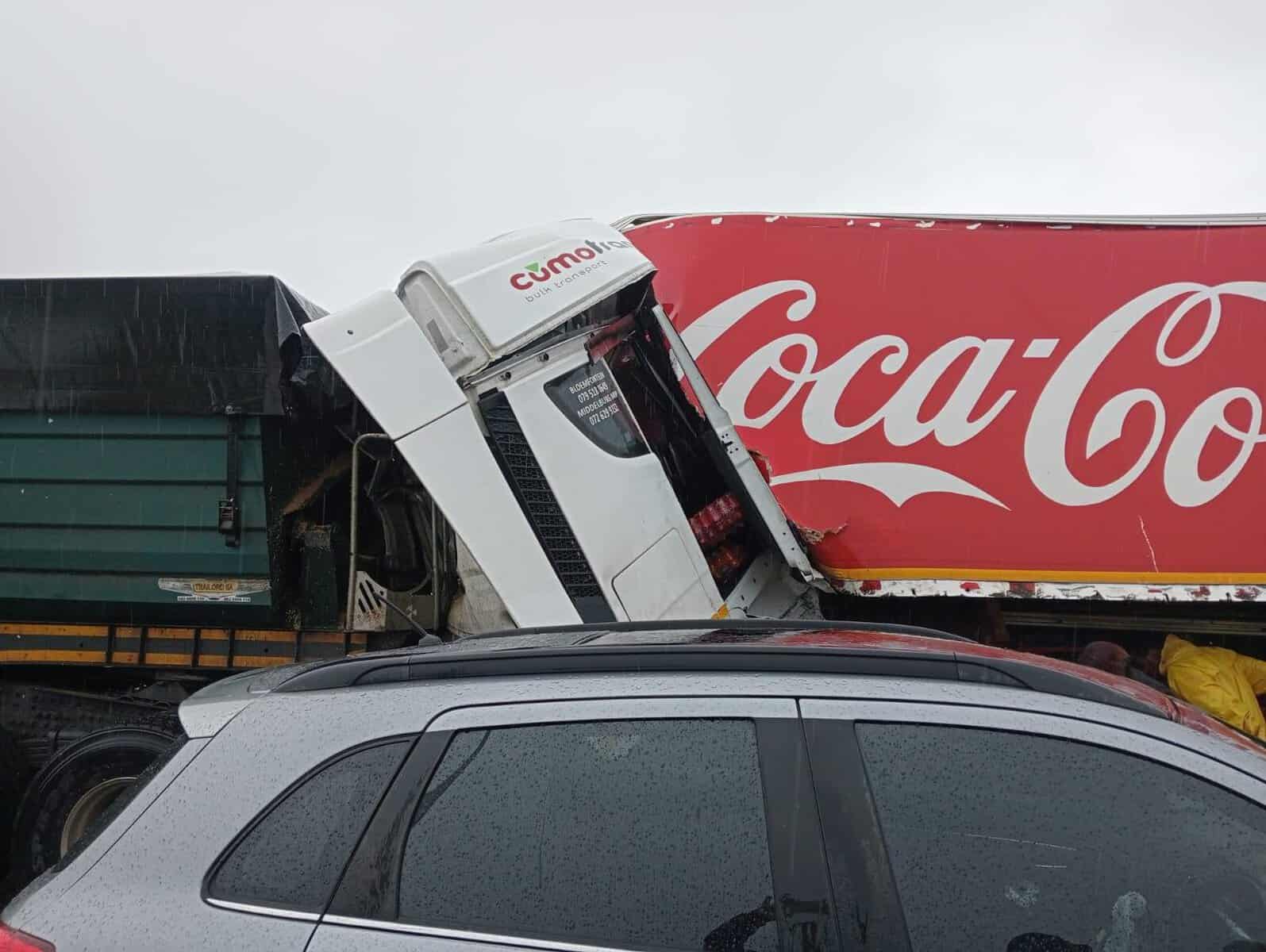 Heavy rains cause chaos on KZN roads – multiple crashes reported | The ...