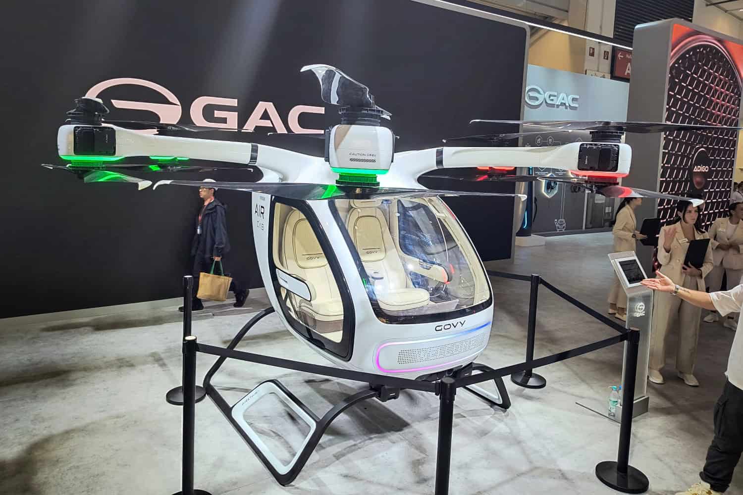 Robot dogs, flying cars: five takeaways from the Munich auto show | The ...