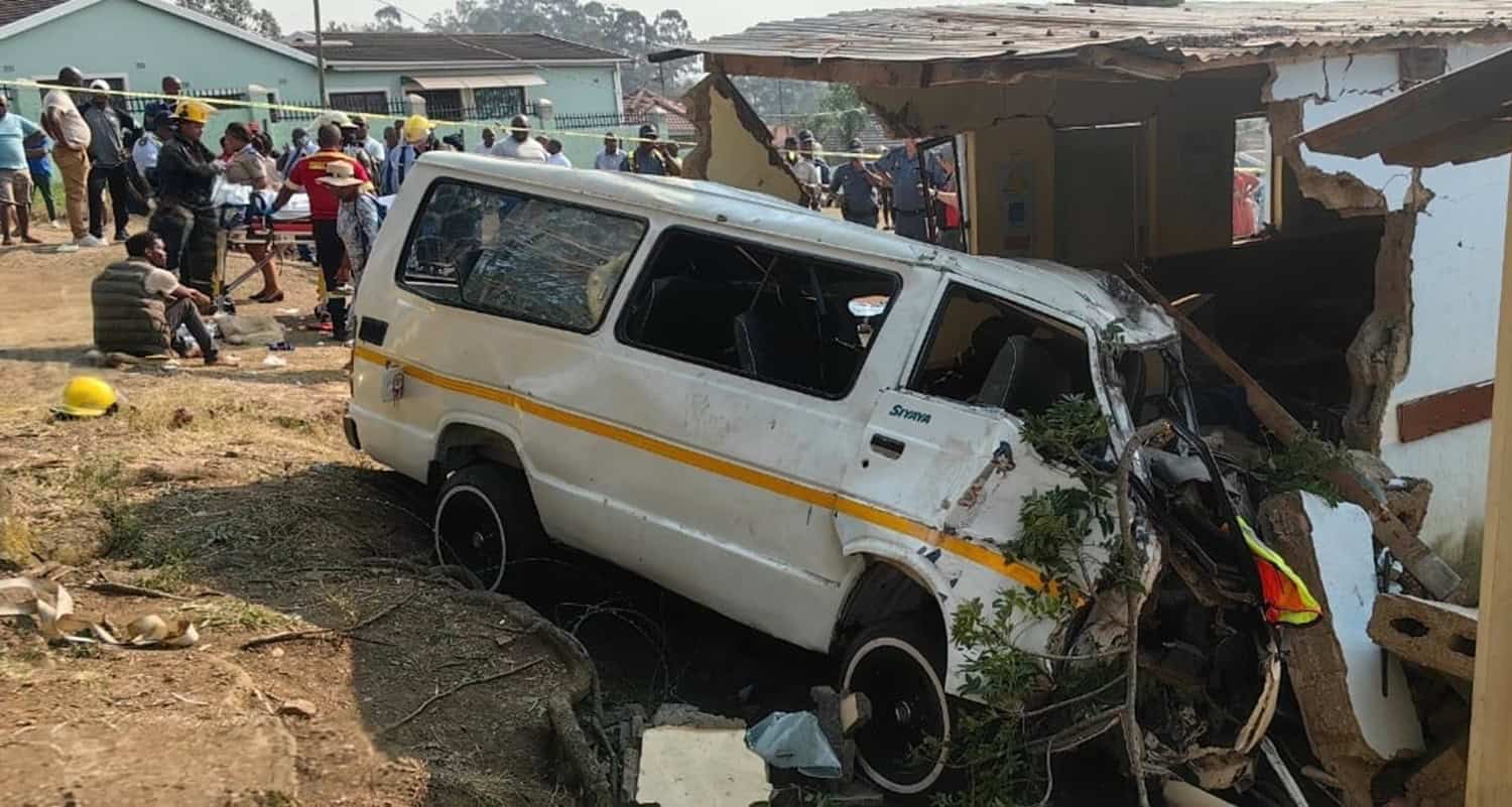 Update: Three pupils killed, 11 injured in PMB taxi crash | The Witness