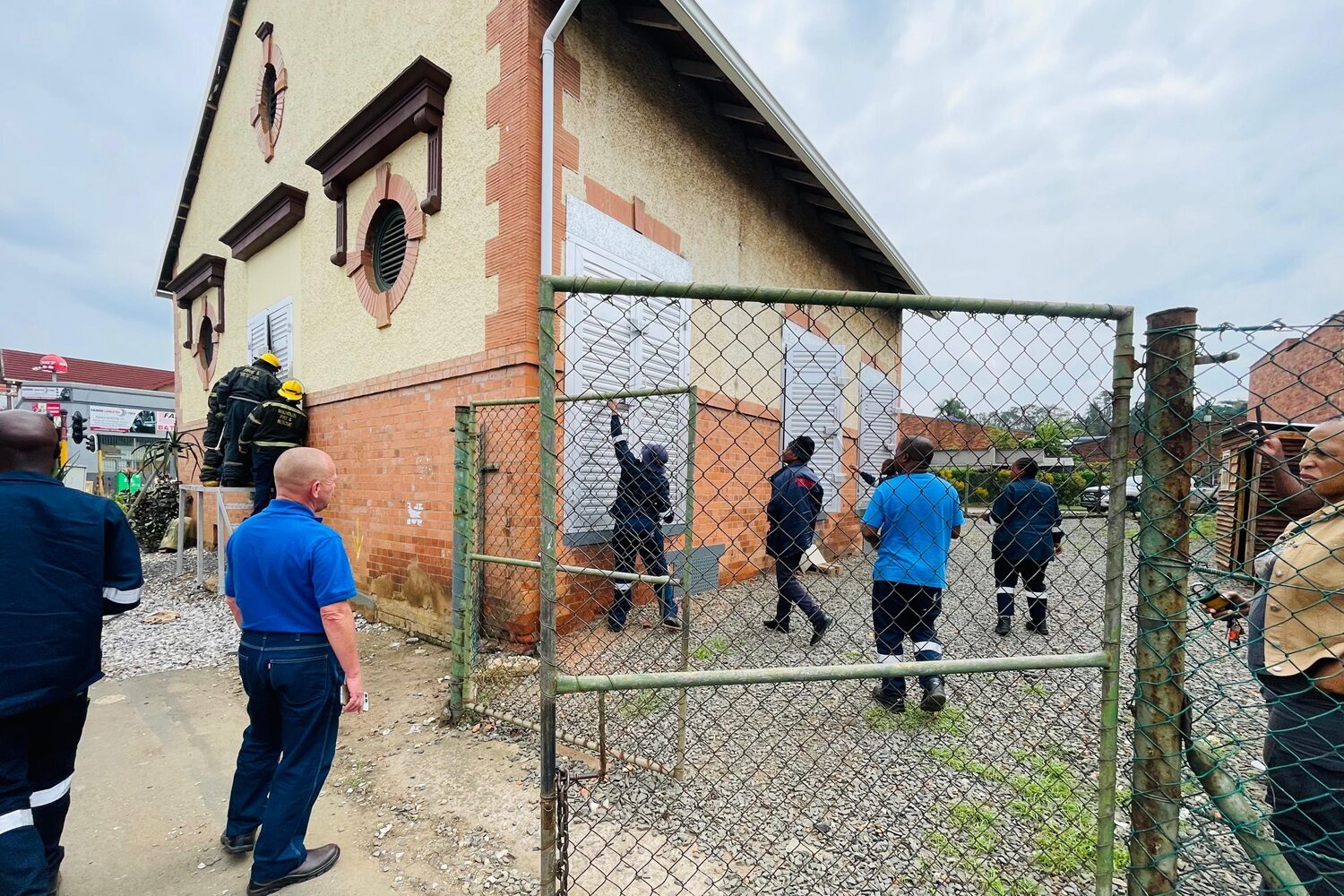 WATCH | Substation blast plunges parts of PMB into darkness | The Witness