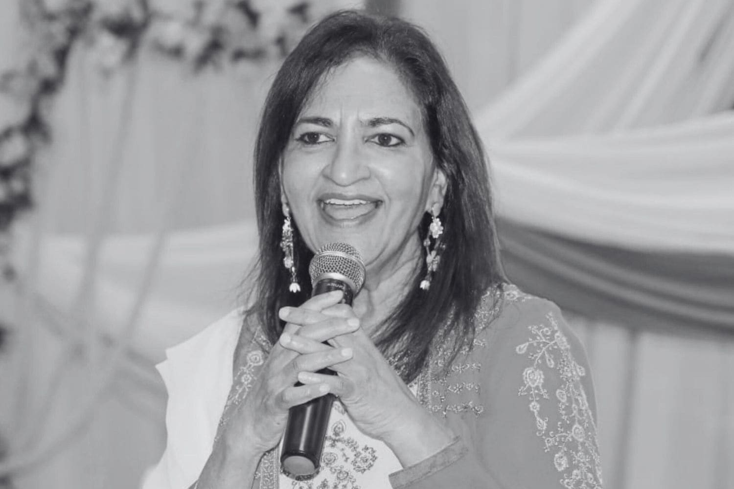 Tributes pour in for Lotus FM’s beloved Zakia Ahmed Siddiqi | The Witness